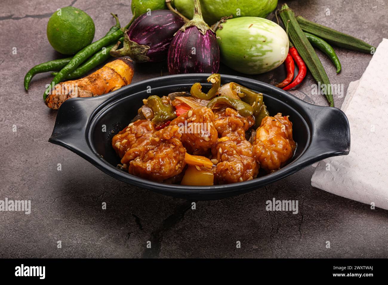 Chinese cuisine - prawn with chili sauce and garlic Stock Photo - Alamy