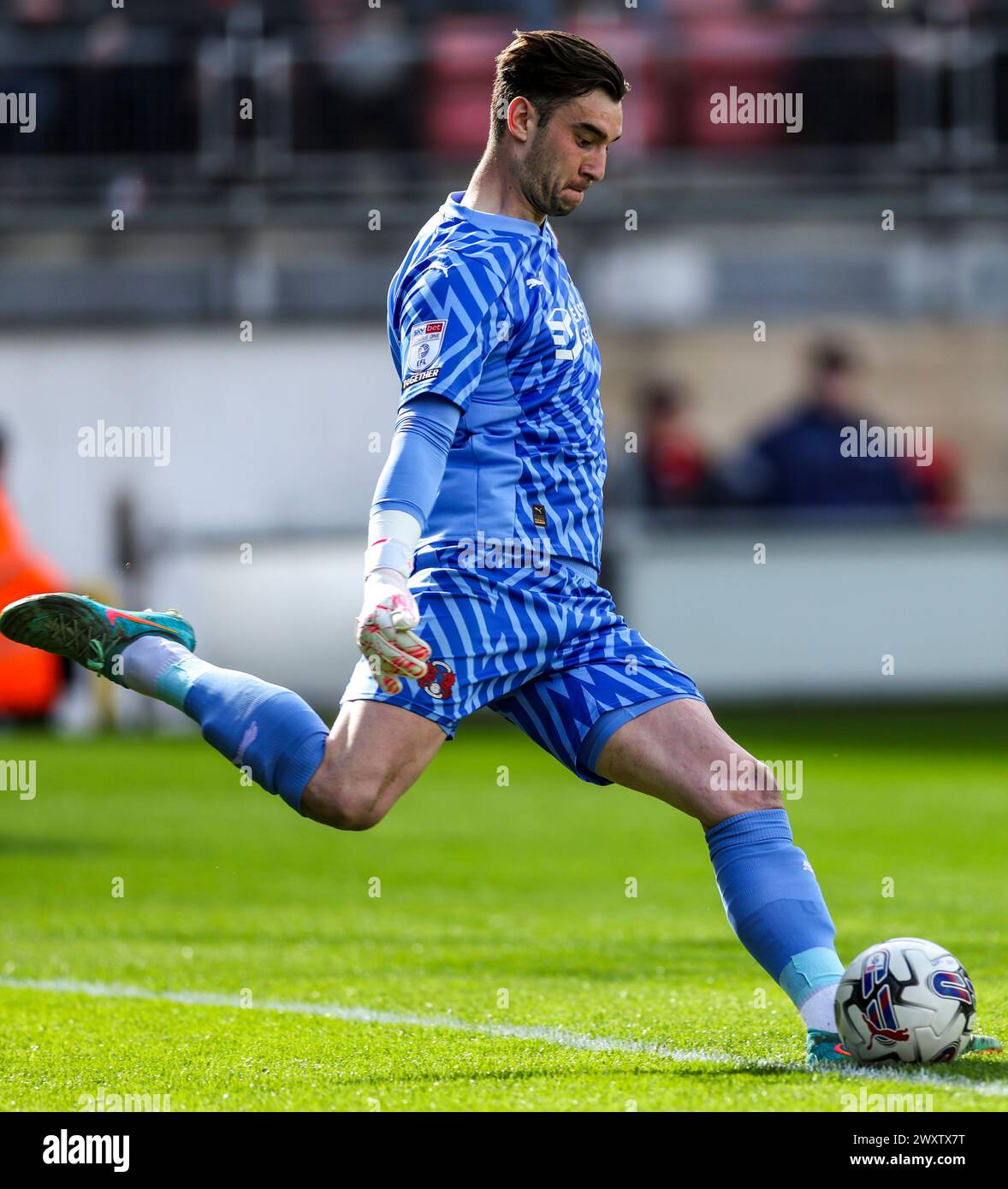 Solomon brynn 1 hi-res stock photography and images - Alamy