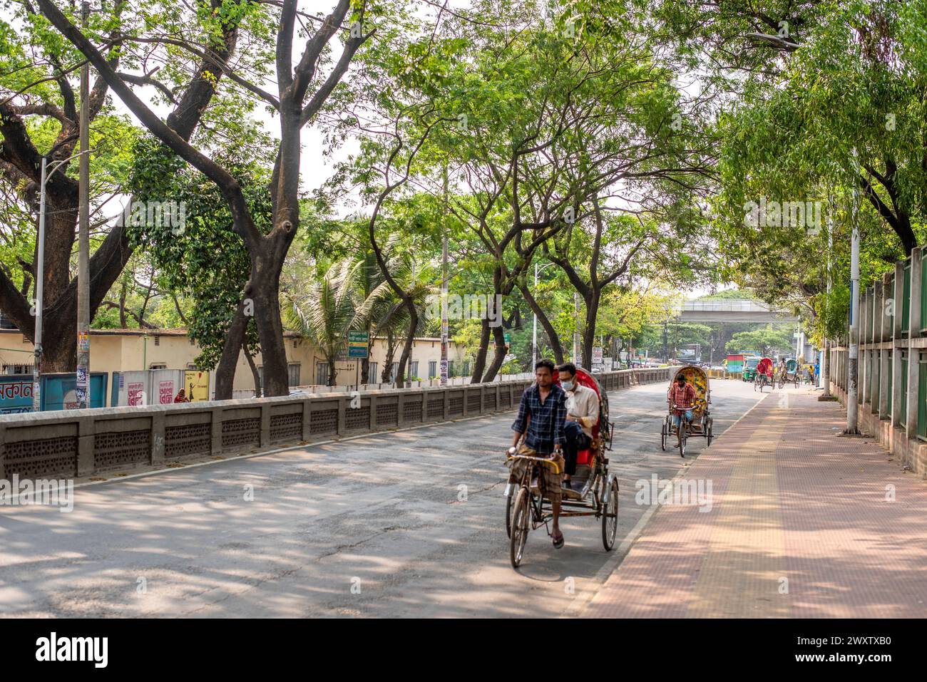 Chittagong elevated expressway ramp hi-res stock photography and images ...