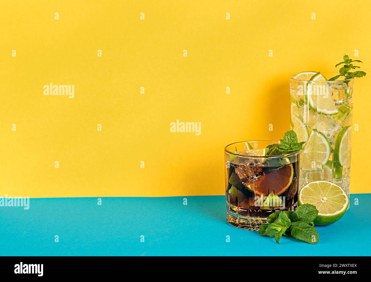 Mojito cocktail texture hi-res stock photography and images - Alamy