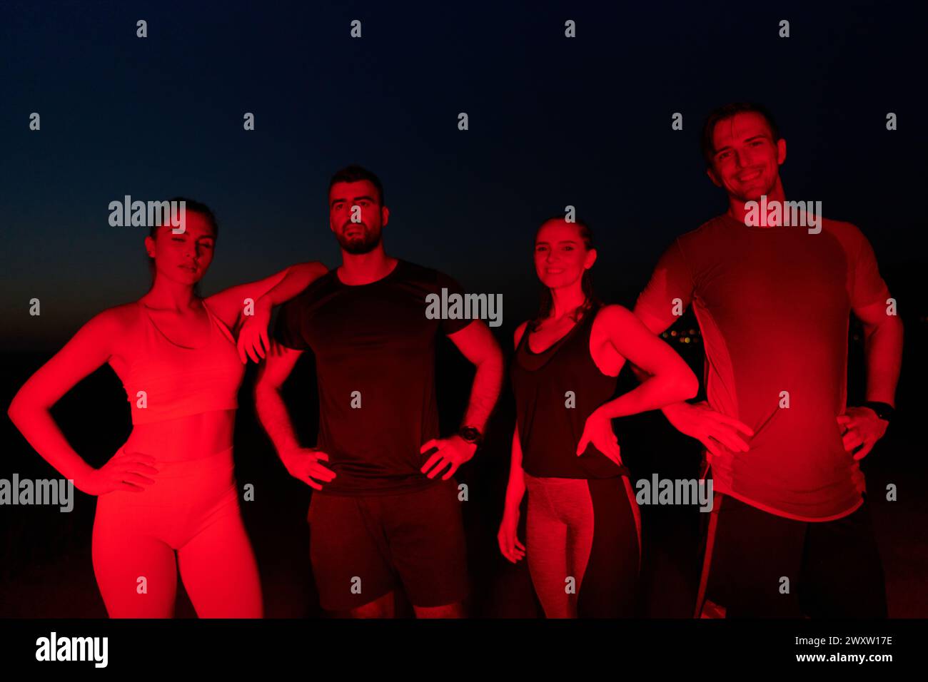 Nighttime marathon hi-res stock photography and images - Alamy