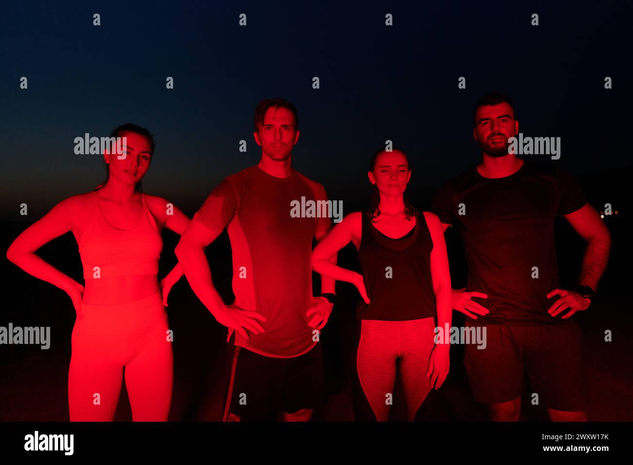 Nighttime marathon hi-res stock photography and images - Alamy