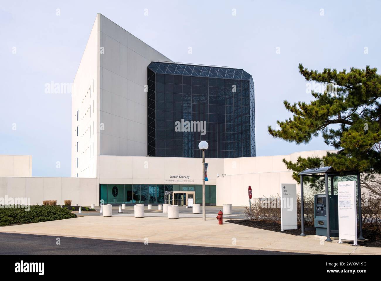 President Kennedy Library and Museum Stock Photo - Alamy