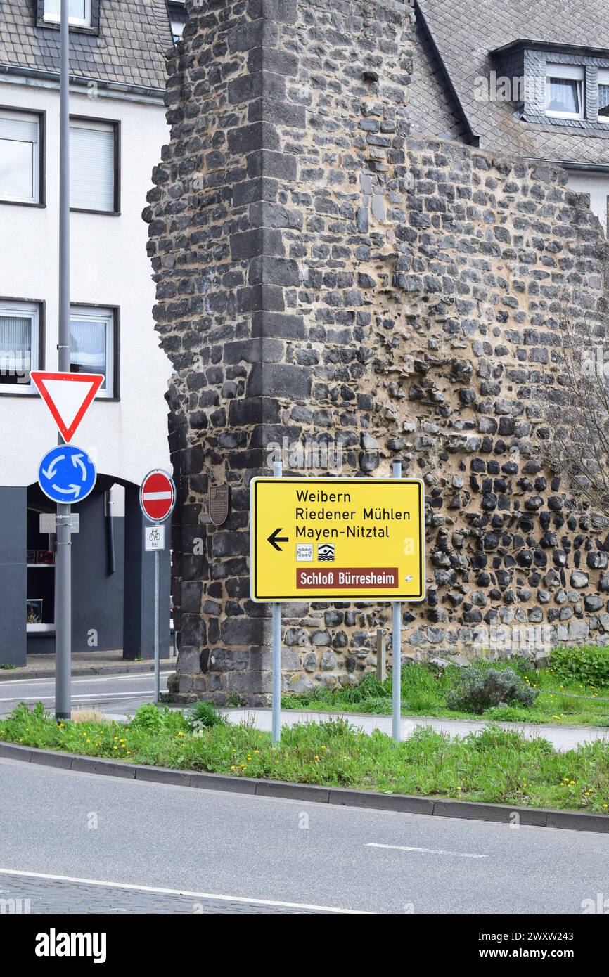 city walls with a traffic sign Stock Photo - Alamy