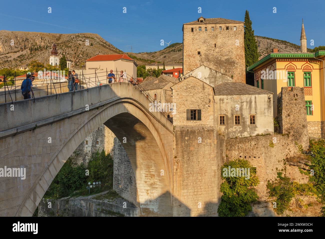 Stari most, Old Bridge, 16th century Ottoman bridge, Mostar, Bosnia ...