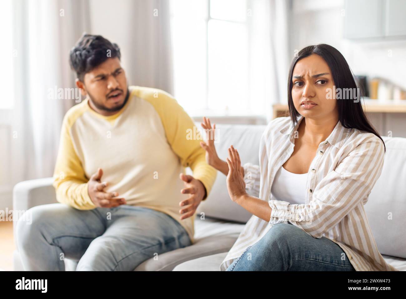 Passionate debate hi-res stock photography and images - Alamy