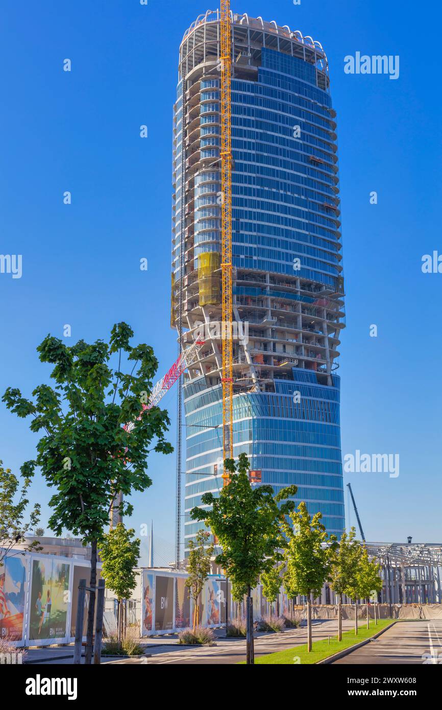 Construction waterfront belgrade hi-res stock photography and images ...