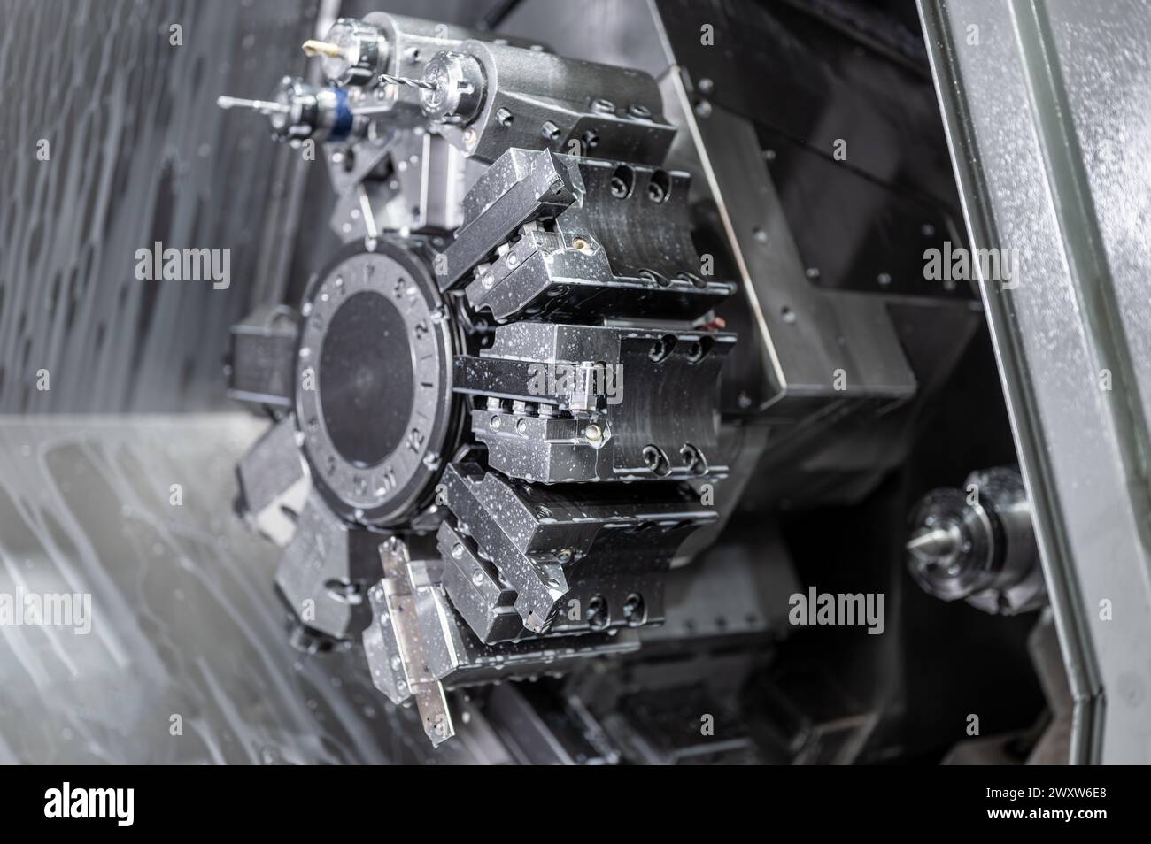 Industrial metalworking process metal lathe hi-res stock photography ...