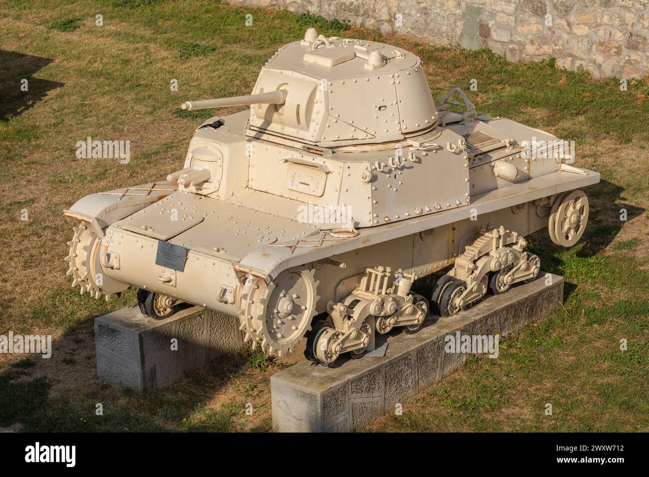 Italian tank Carro Armato M15/42 FIAT, War museum, Kalemegdan, Belgrade ...
