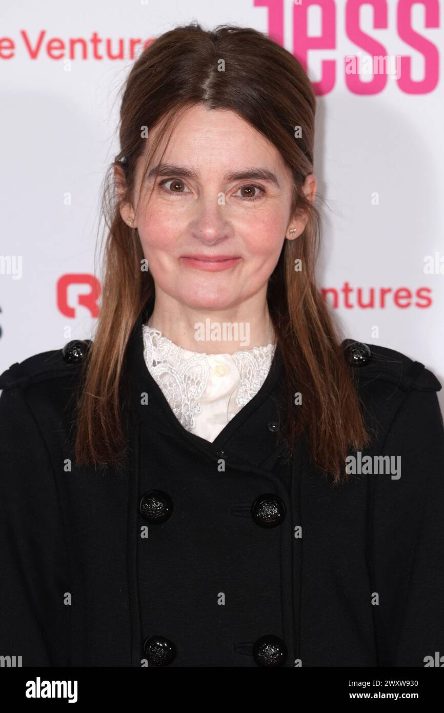 Shirley Henderson Arriving At The London Premiere Of The Trouble With