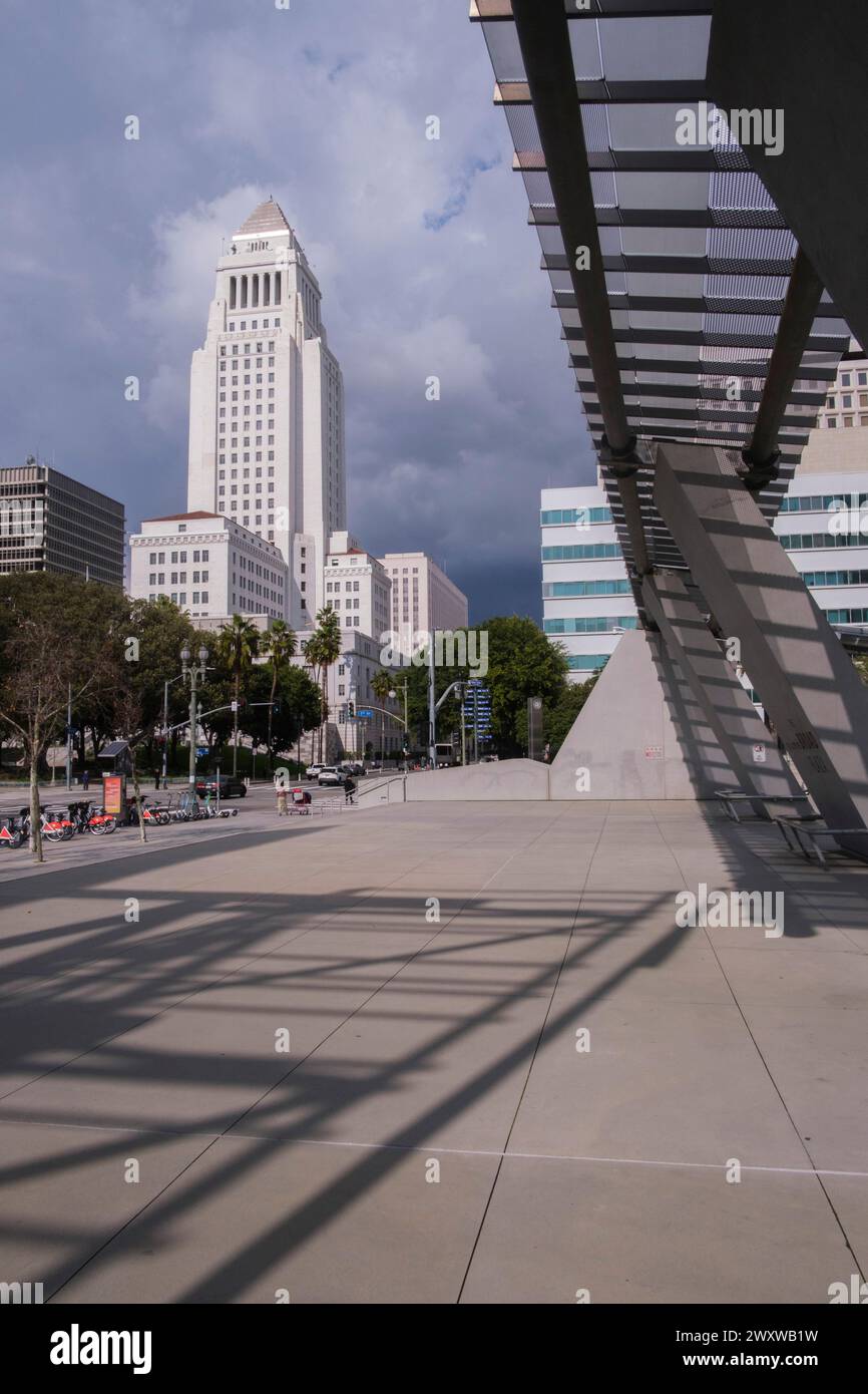 The broad plaza los angeles hi-res stock photography and images - Alamy