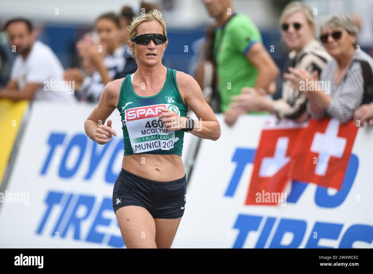 Marathon ireland hi-res stock photography and images - Alamy