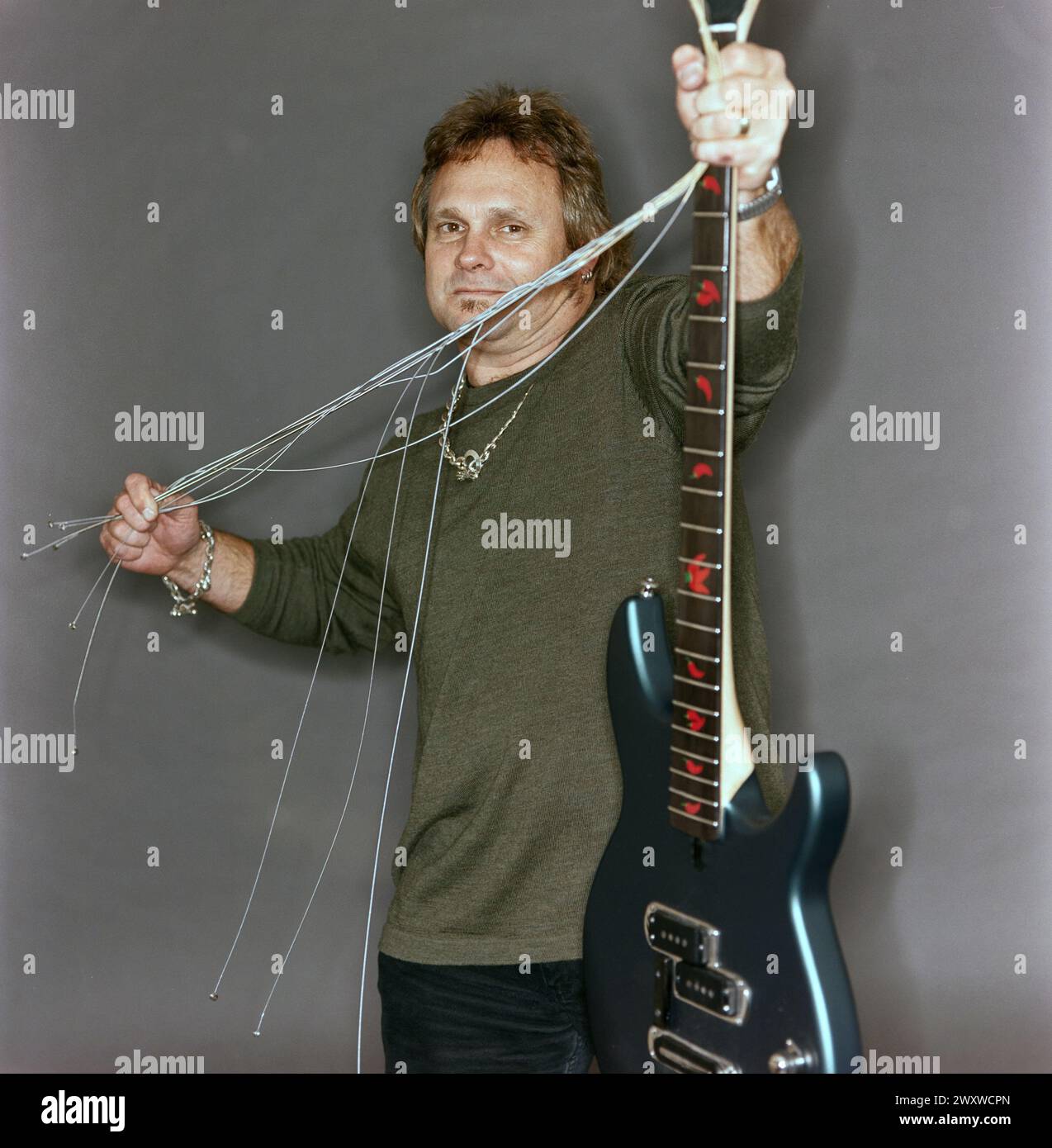 Michael Anthony Los Angeles,California 1996 Credit: Ross Pelton ...