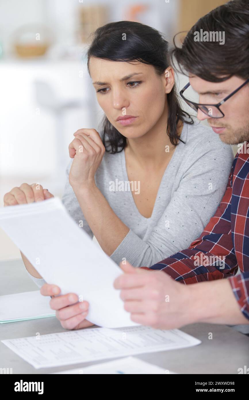 Serious receipt hi-res stock photography and images - Alamy