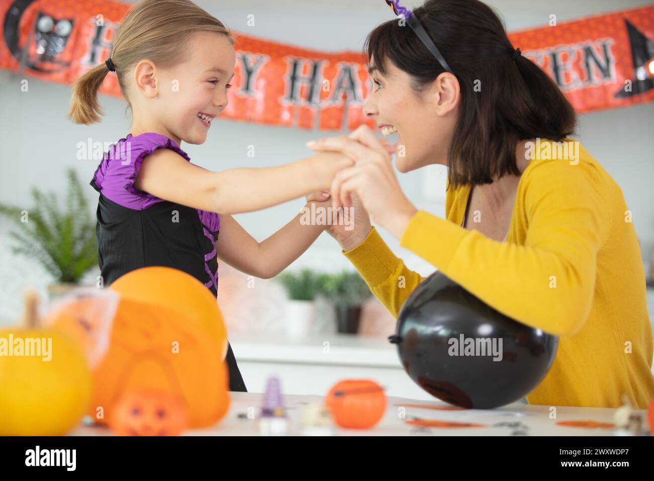 Mother daughter having fun dancing hi-res stock photography and images ...