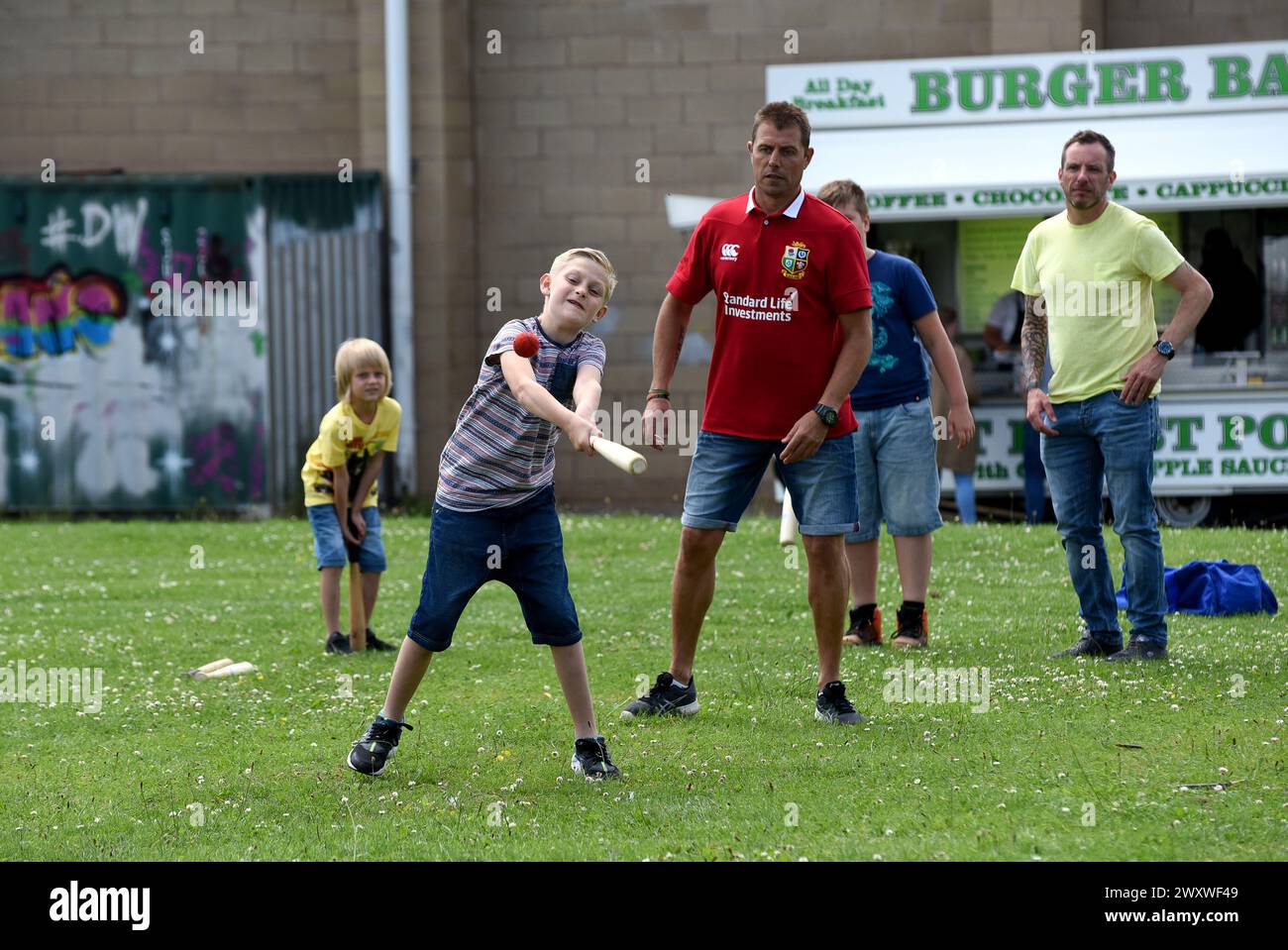 Rounders hi-res stock photography and images - Alamy