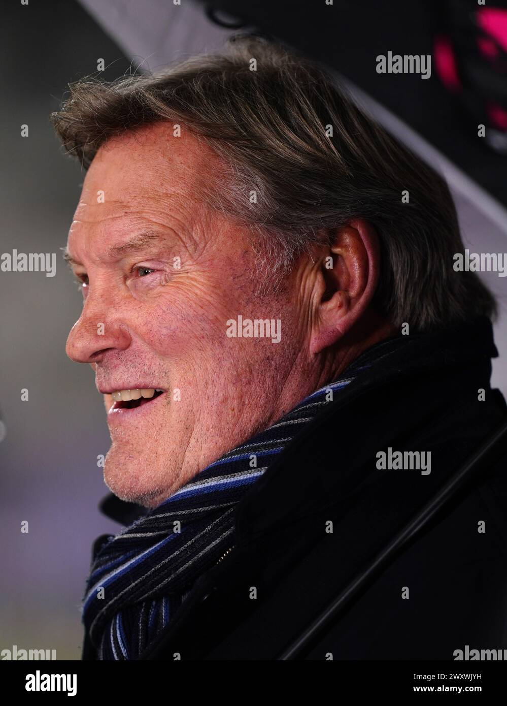 Soccer hoddle 2 hi-res stock photography and images - Alamy