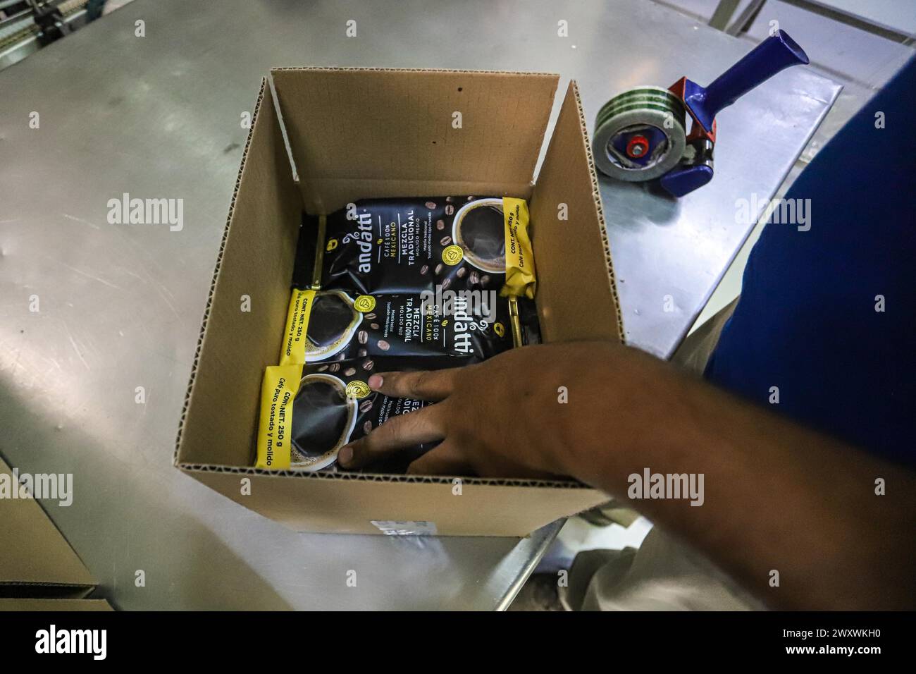 coffee manufacturing plant, industrialized roasted coffee production ...