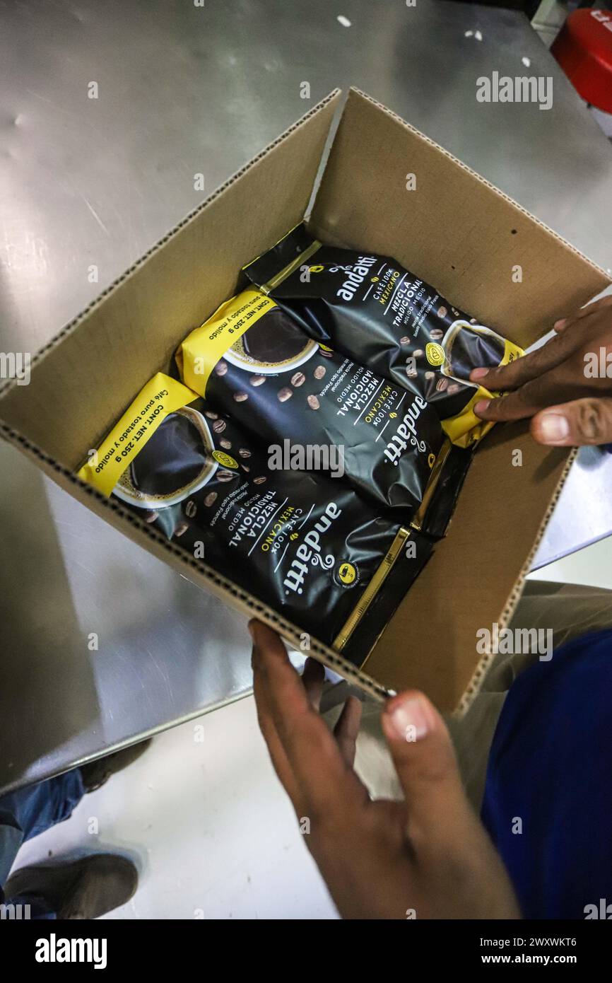 coffee manufacturing plant, industrialized roasted coffee production ...