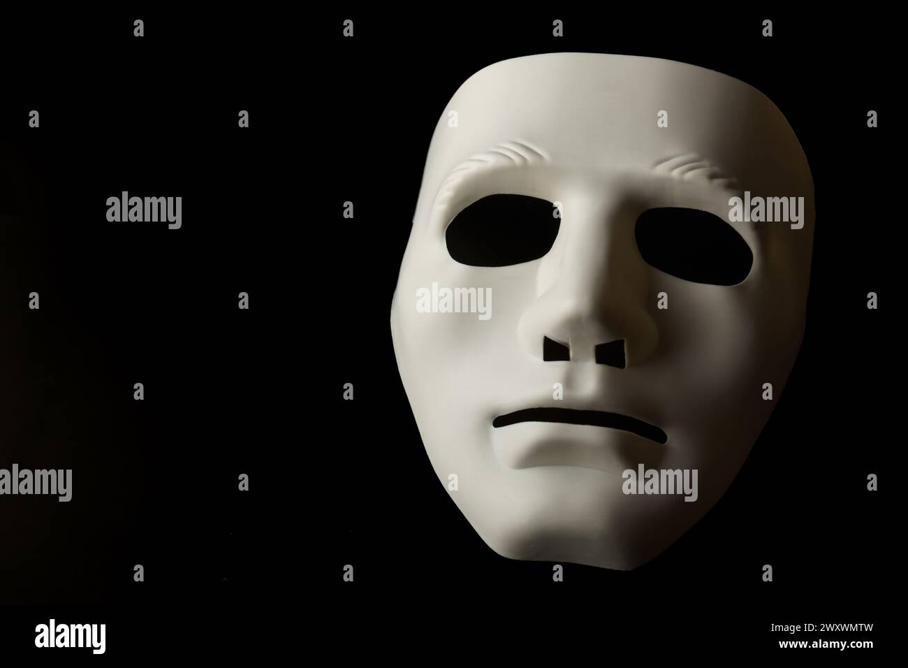Black and white anonymous mask hi-res stock photography and images - Alamy