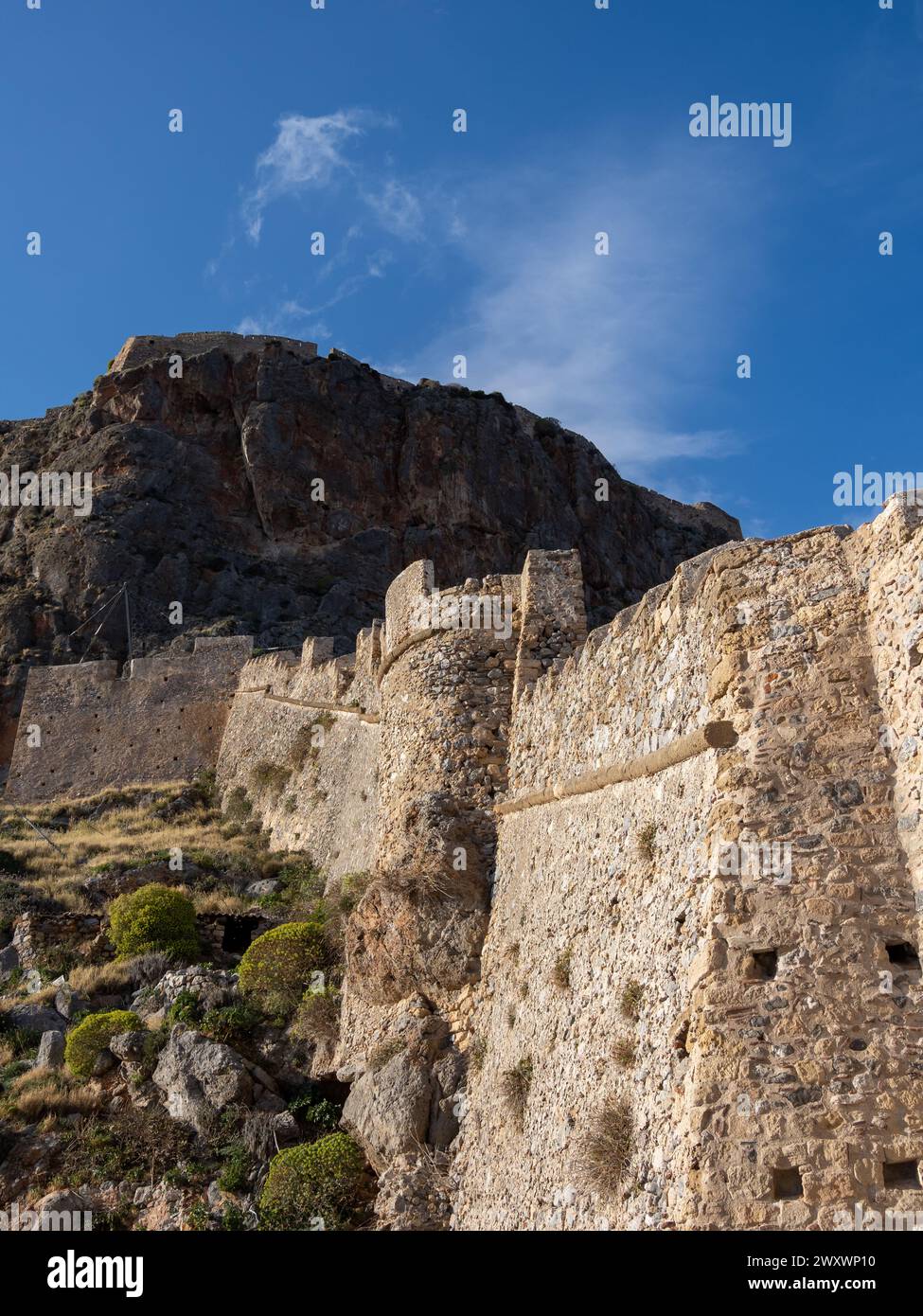 Medieval archtecture hi-res stock photography and images - Alamy