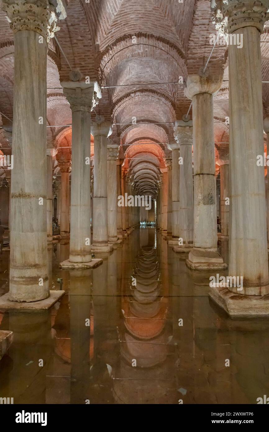 Basilica cisterna hi-res stock photography and images - Alamy