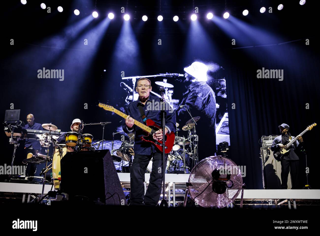 Ub40 the hits tour featuring ali campbell hi-res stock photography and ...