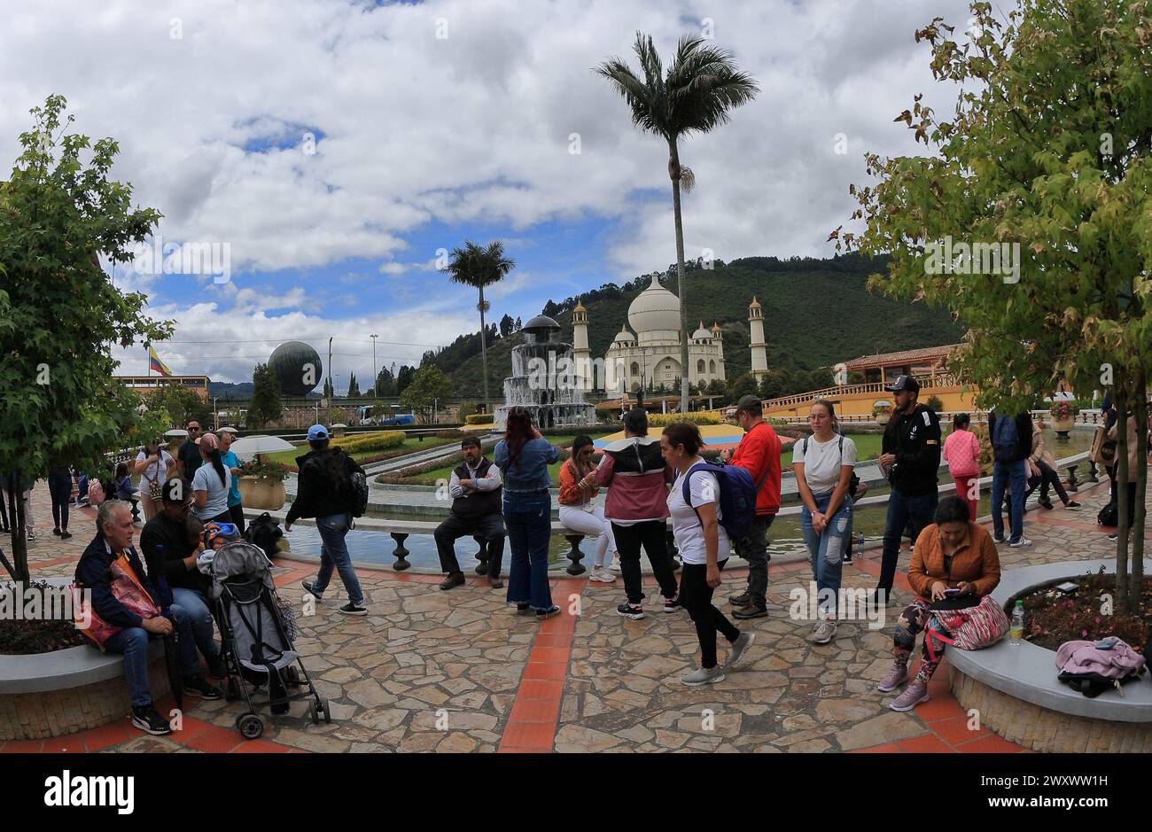 Bogota, Colombia. 24-01-2024. Tourist visit the ecological park Jaime ...