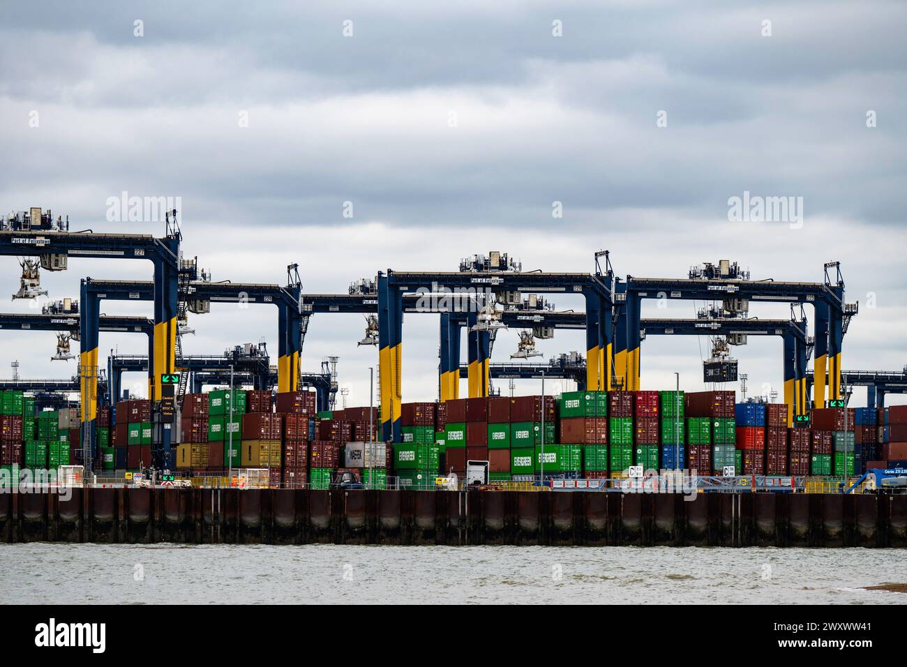 Suffolk containers hi-res stock photography and images - Alamy