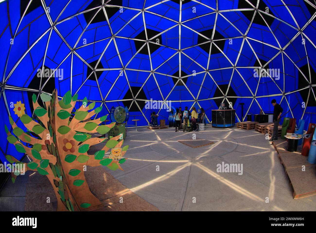 Bogota, Colombia. 24-01-2024. Tourist visit a bluehouse dome in the ...