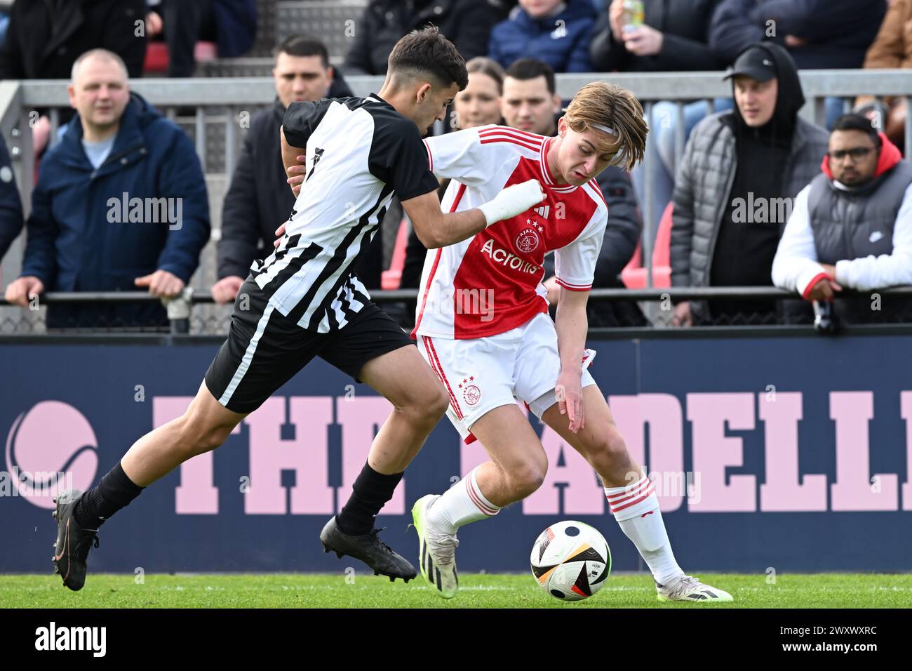 AMSTERDAM - (l-r) Lazar Radosavljevic of FK Partizan U17, Luca Messori ...