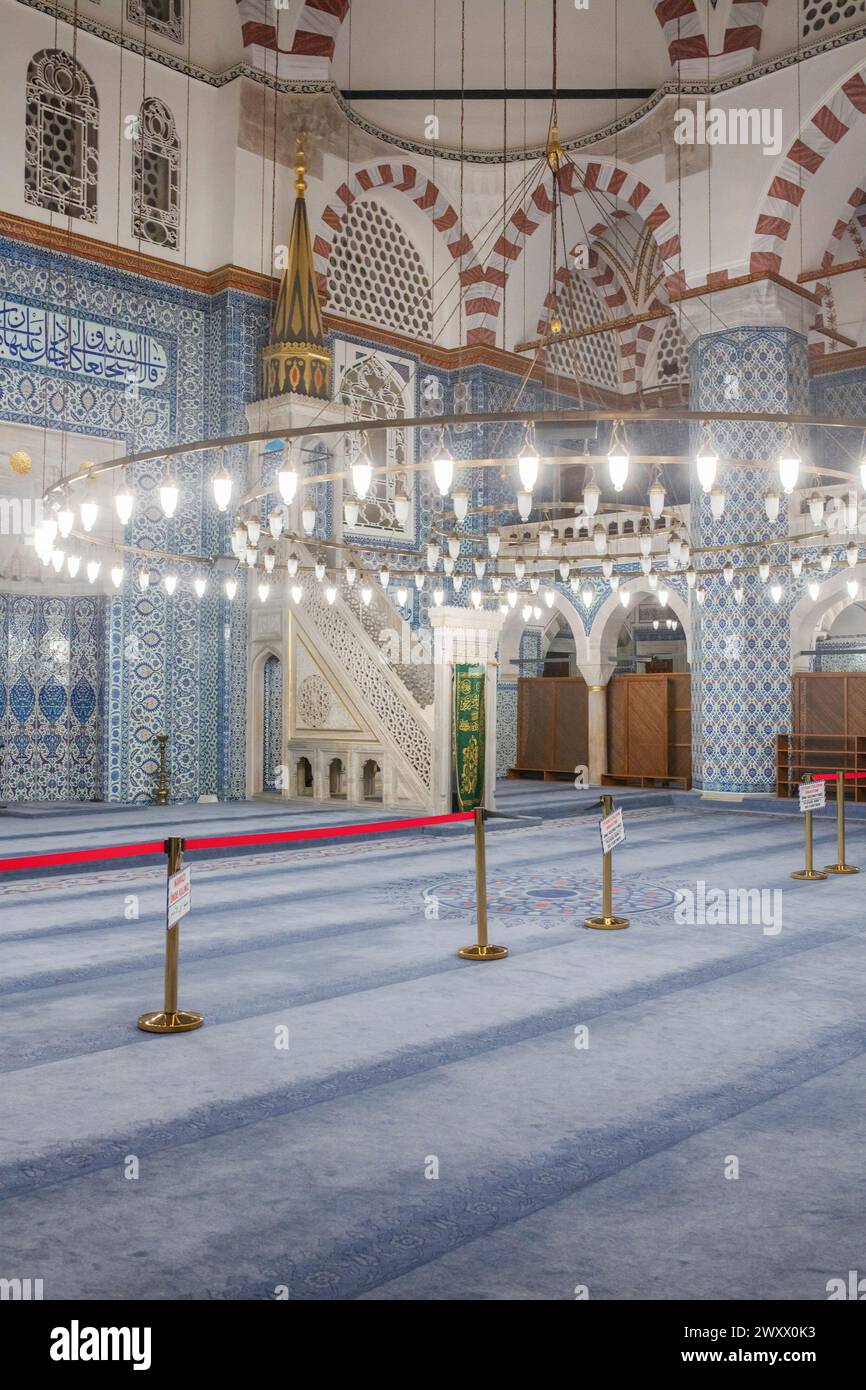 Rustem Pasha Mosque interior, 1561, Istanbul, Turkey Stock Photo - Alamy
