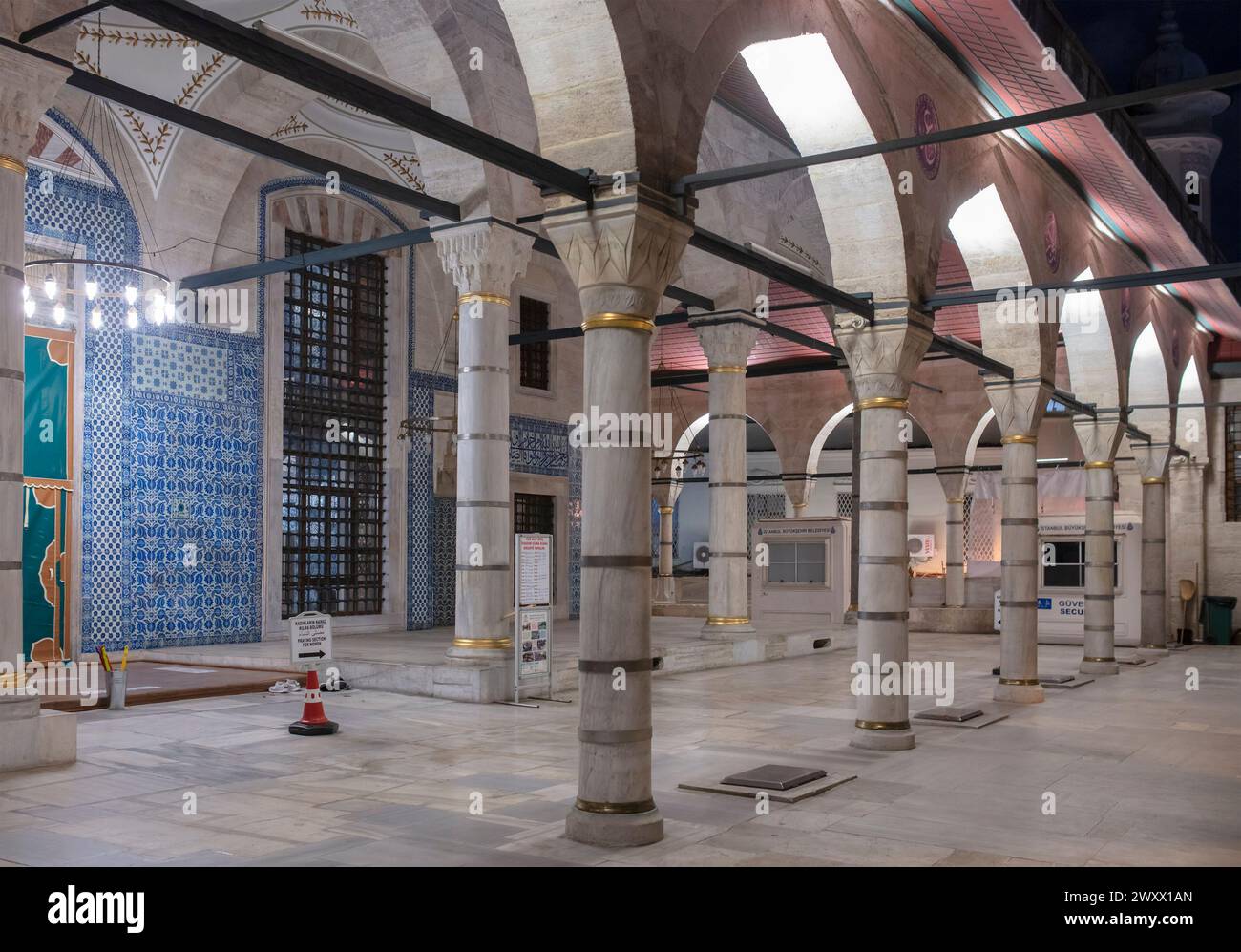 Rustem Pasha Mosque interior, 1561, Istanbul, Turkey Stock Photo - Alamy