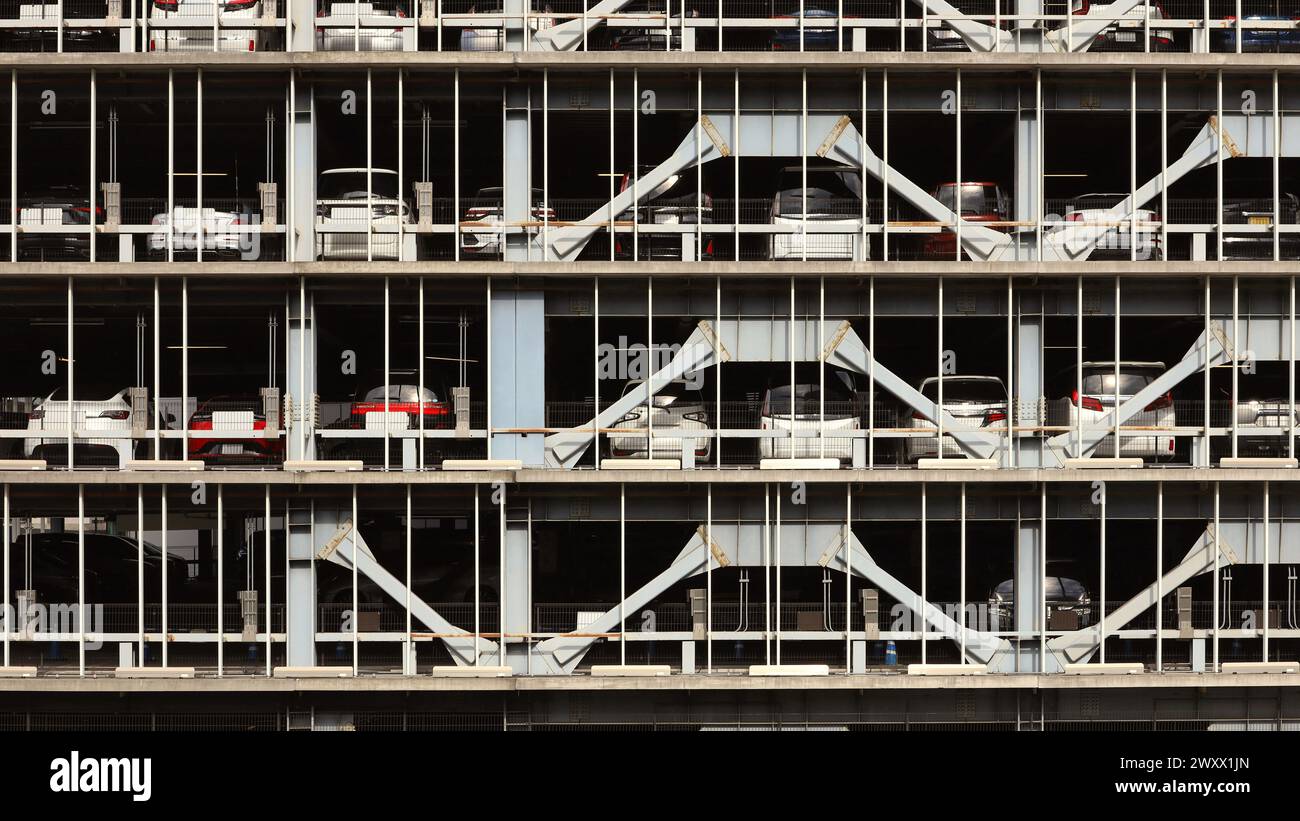 City structure Multistory parking lot with many cars lined up Stock ...