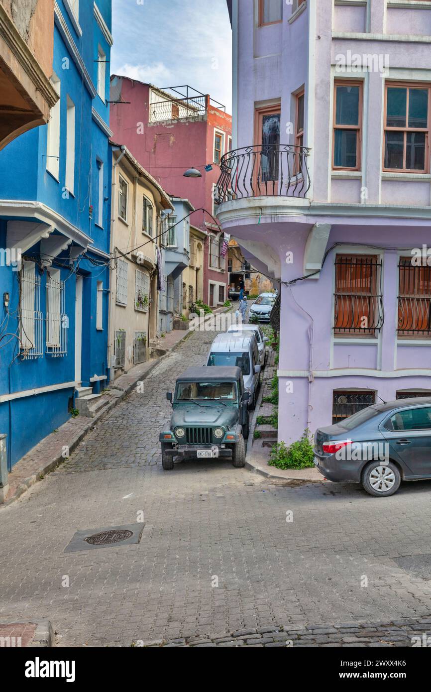 Vinage colored house, Balat, Istanbul, Turkey Stock Photo - Alamy