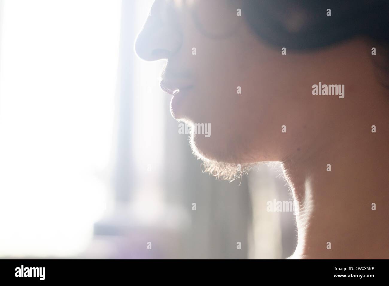 Man side profile eyes close up hi-res stock photography and images - Alamy