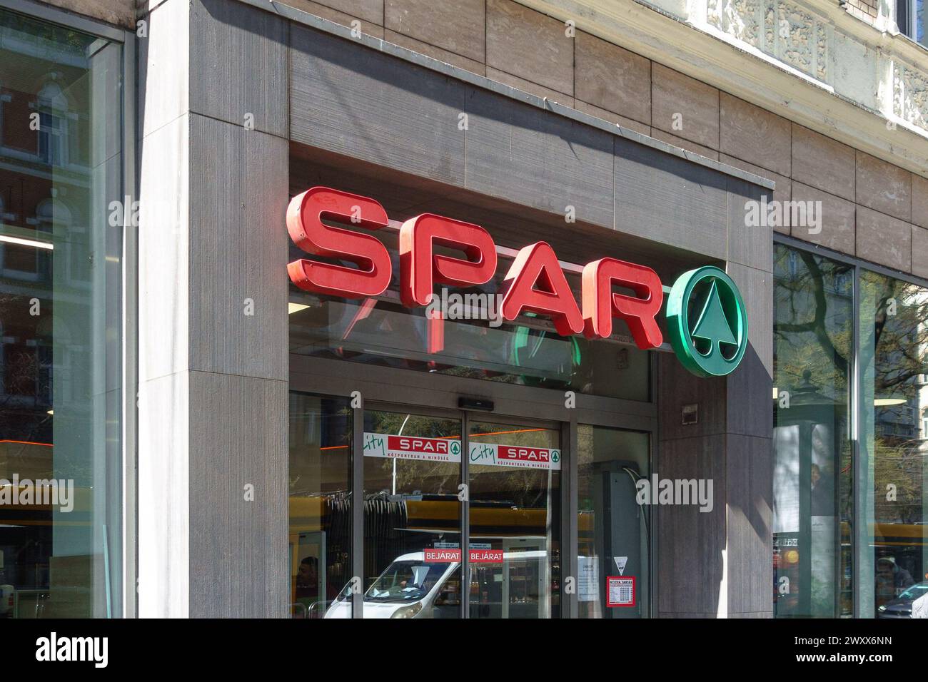 Spar supermarket hi-res stock photography and images - Alamy