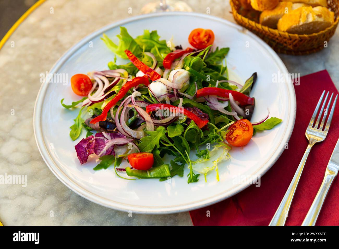 Mozzarella pearls hi-res stock photography and images - Alamy