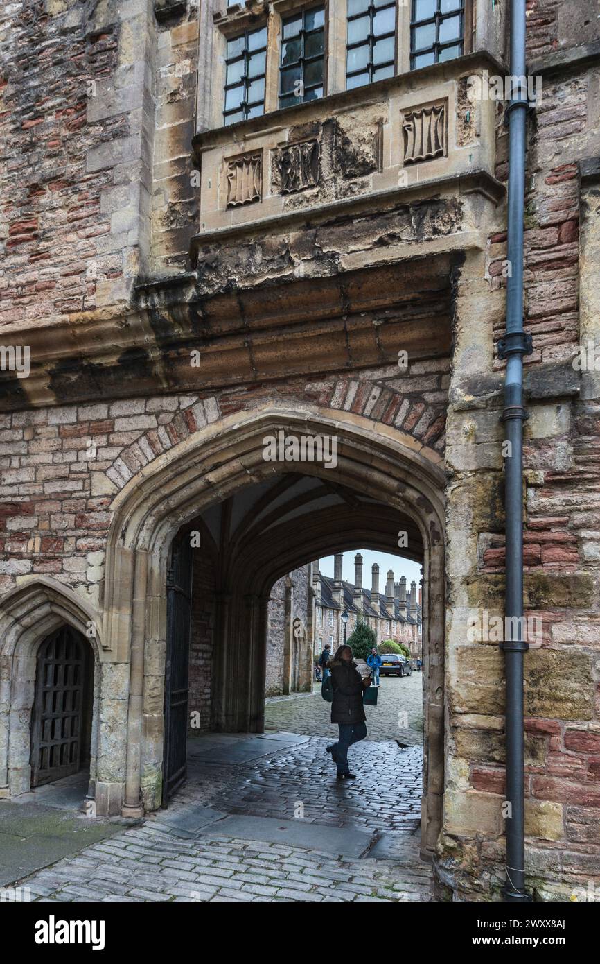 Vicars' Close, Wells, Somerset, England, UK: reputed to be the oldest ...