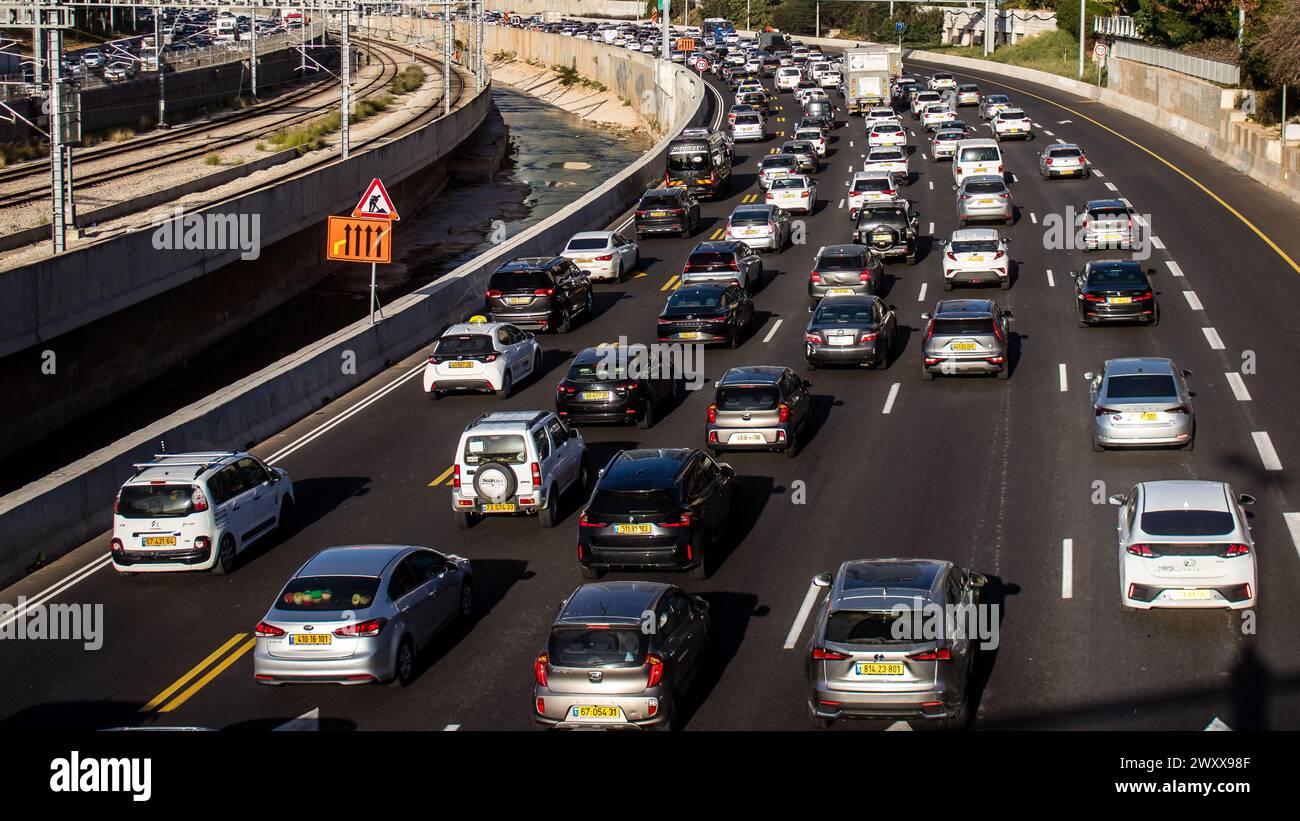 Tel Aviv, Israel – January 10, 2024 Heavy car traffic on the highway ...