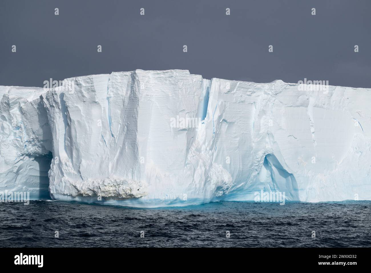 Antarctica, Ross Sea, Cape Adare. Tabular icebergs at Cape Adare Stock ...