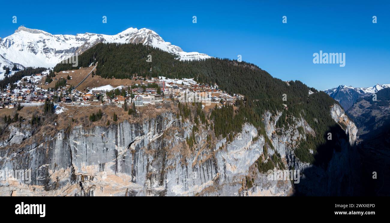 Clustered village aerial hi-res stock photography and images - Alamy