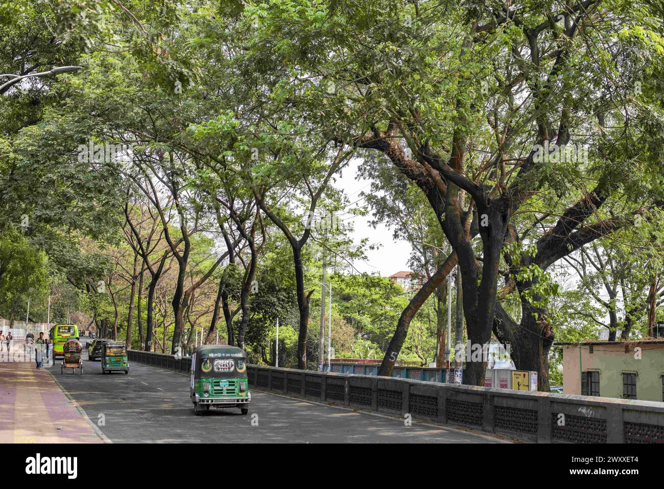 Chittagong elevated expressway ramp hi-res stock photography and images ...
