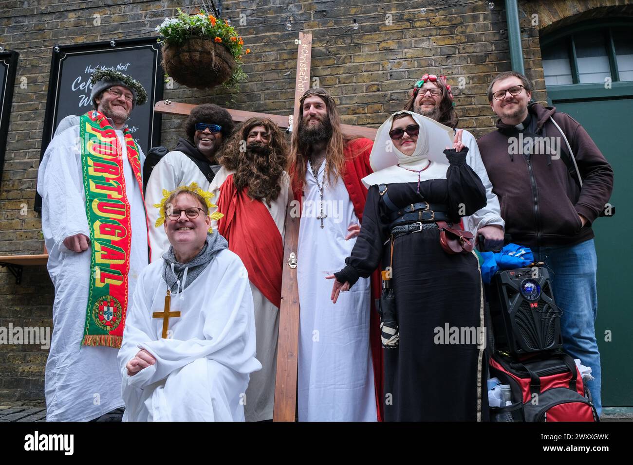 London, UK. 'Christathon' pub crawl participants dress up as Jesus and ...