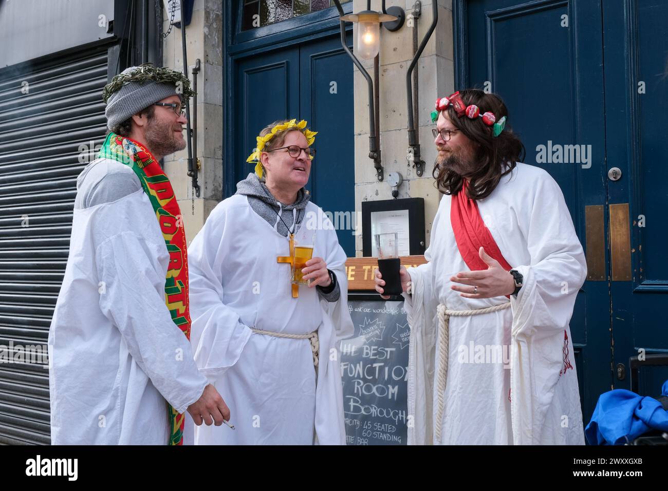 London, UK. 'Christathon' pub crawl participants dress up as Jesus and ...