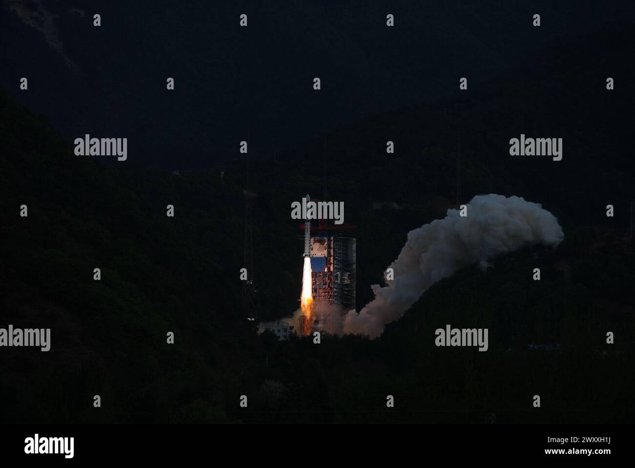 01 april 2024 hi-res stock photography and images - Alamy