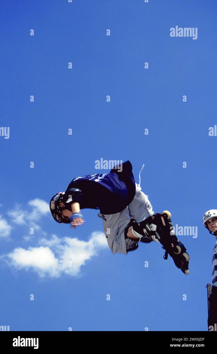 Blue sky airborne hi-res stock photography and images - Alamy
