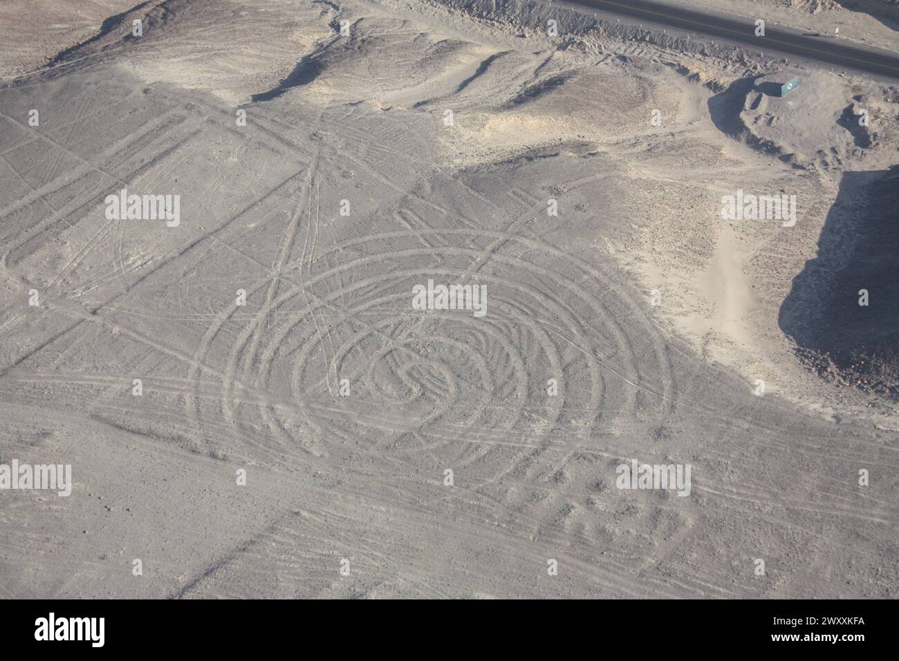 Nazca lines peru desert hi-res stock photography and images - Alamy