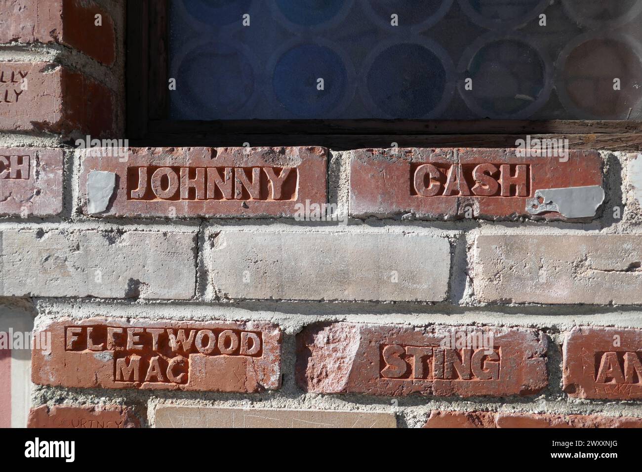 Johnny cash bar hi-res stock photography and images - Alamy