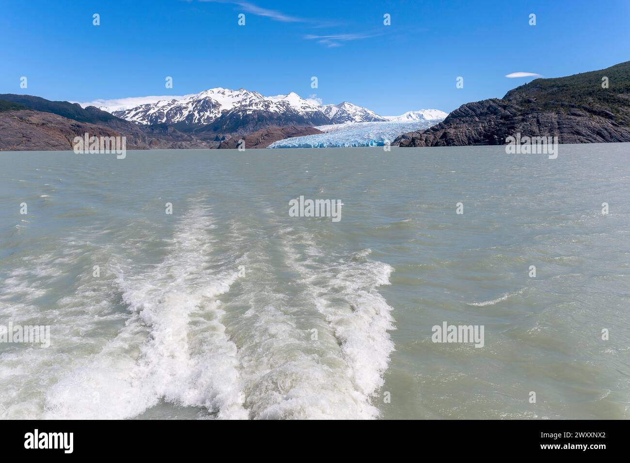Glacier, Lago Grey, boat trip, Andes mountain range, Torres del Paine ...